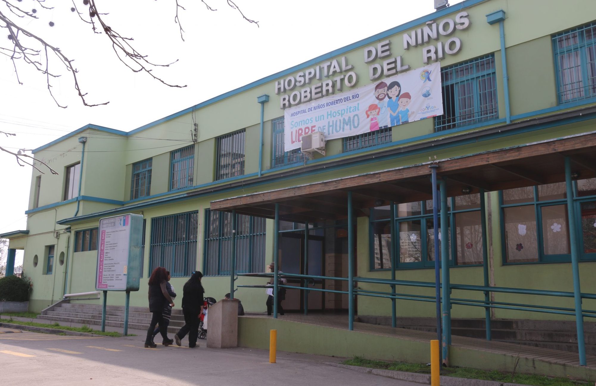 Diputadas PPD oficiaron a Ministro de Salud por niña amarrada en Hospital Roberto del Rio ...