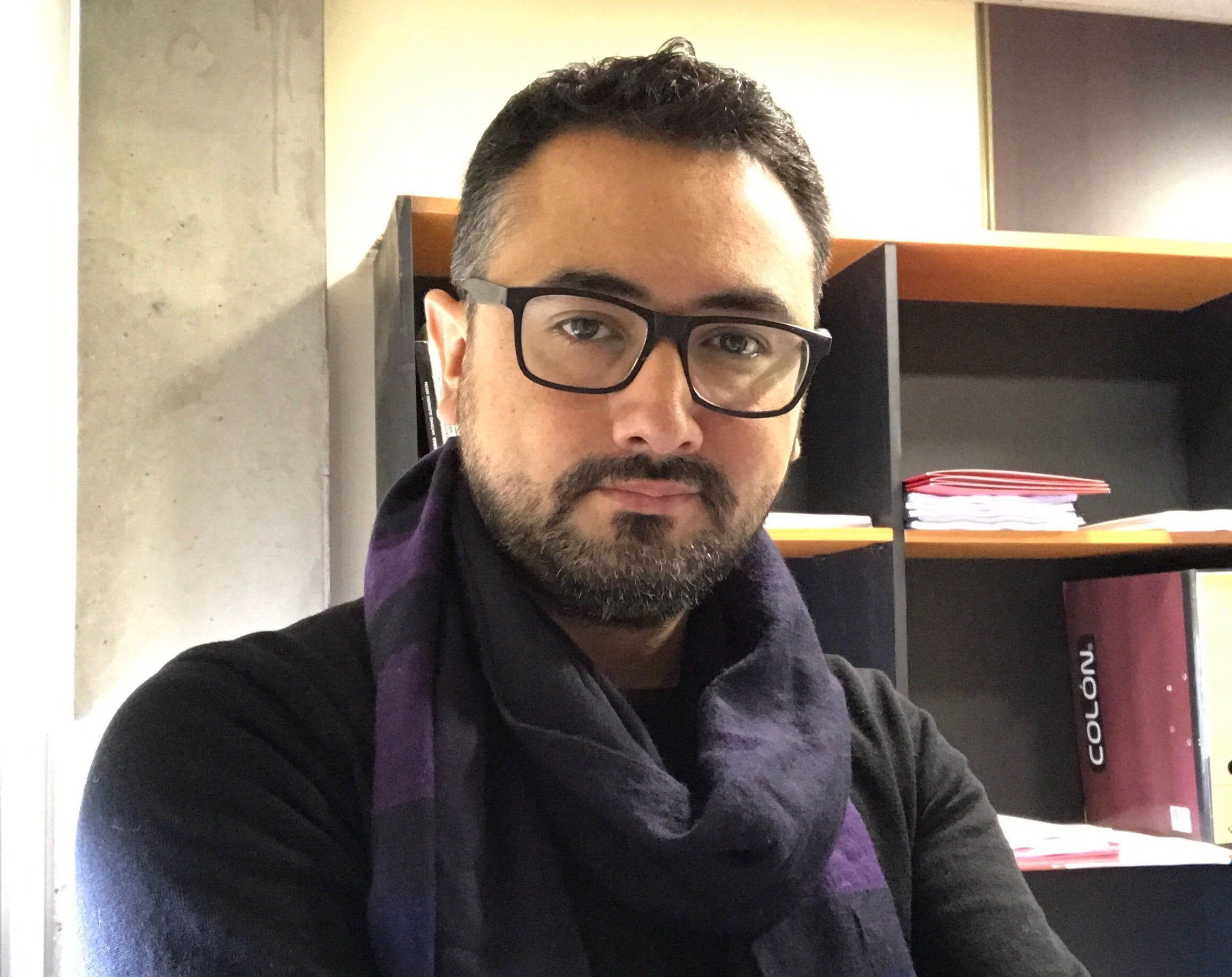 Qué significa ser profesor. Por Prof. Dr. Eliseo Lara Órdenes, Director ...