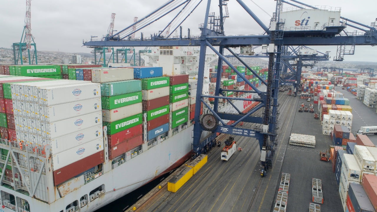 STI llega a 1 millón TEU y alcanza nuevo récord de transferencias ...