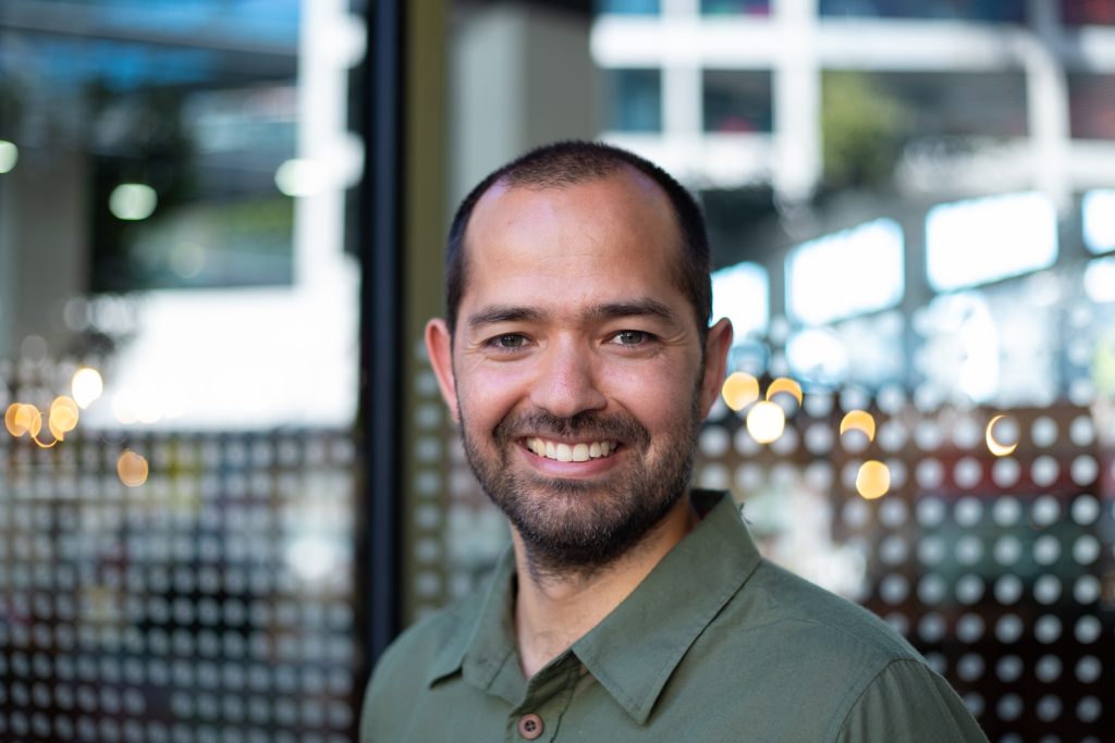 Yoga y Autoconocimiento para una vida saludable. Por Ricardo Ramírez ...
