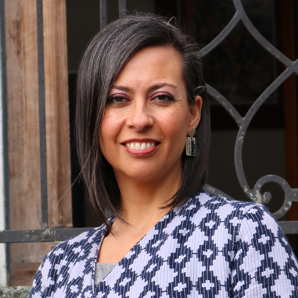 Por el derecho a aprender y enseñar en equidad. Por Carol Hewstone ...