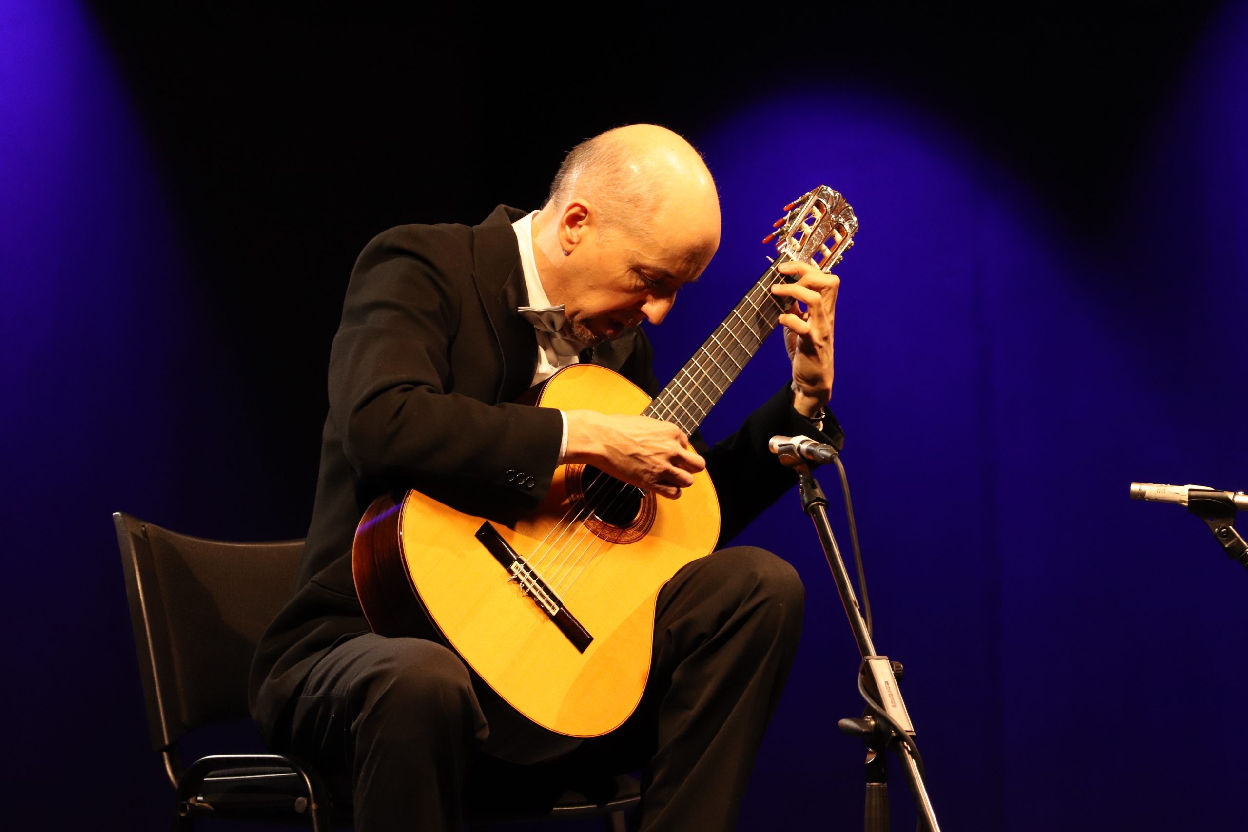 Antonio Rioseco presenta “Suite para guitarra clásica de la Guerra de ...