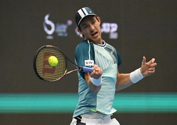 Jarry cayó ante Zverev en los cuartos de final del ATP 500 de Beijing ...