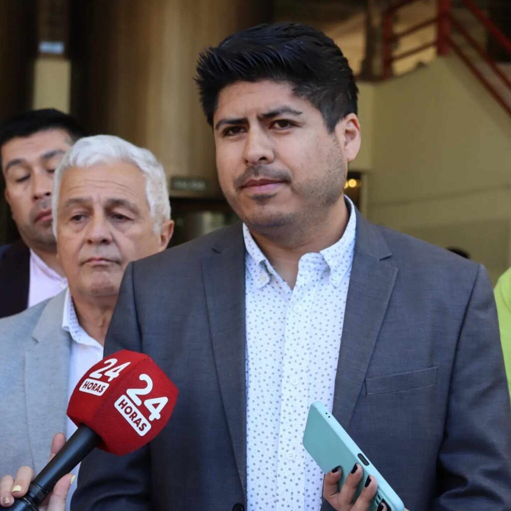 Abogado Omar Valdivia y Apoderados de Aula Hospitalaria Interponen ...
