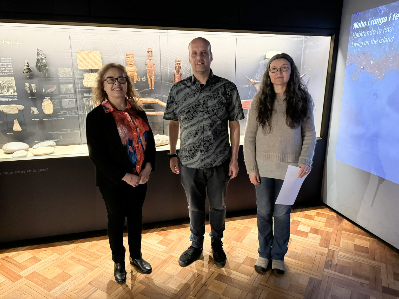 Sacerdote de la Congregación de los Sagrados Corazones realiza ...