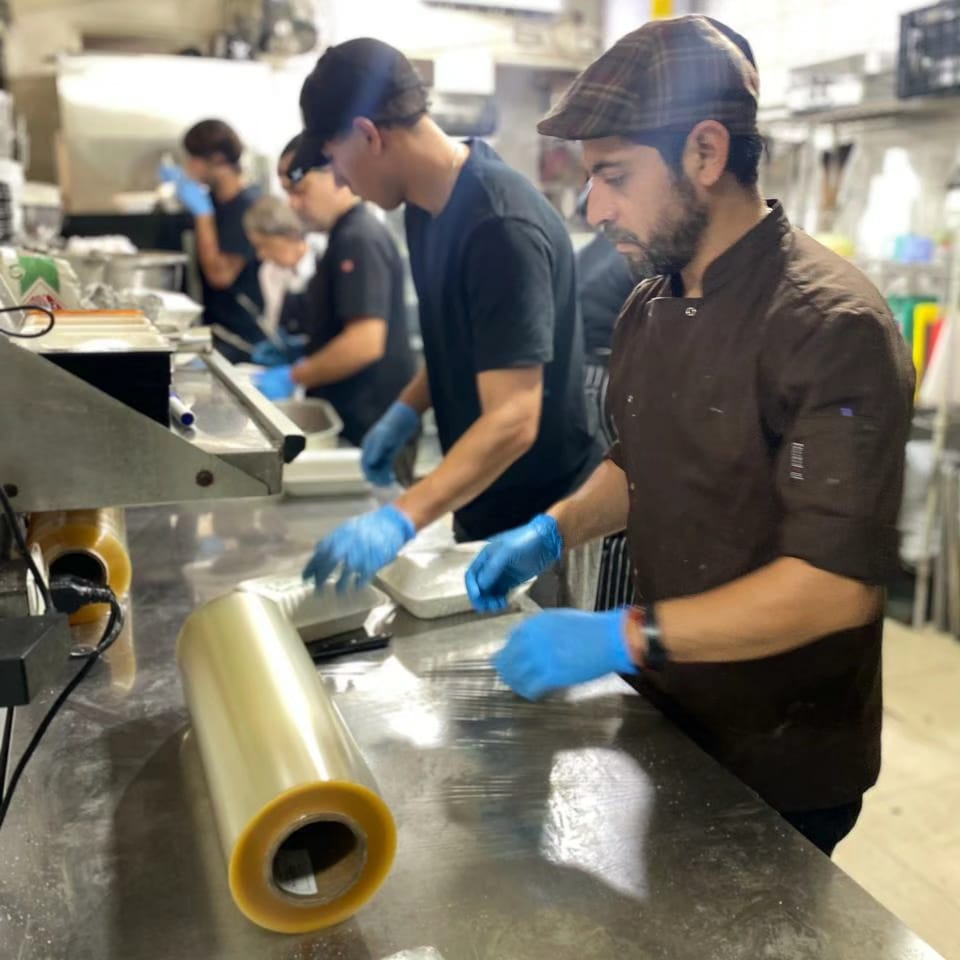 Food for Hope: La iniciativa de dos fundaciones que levantan la ...