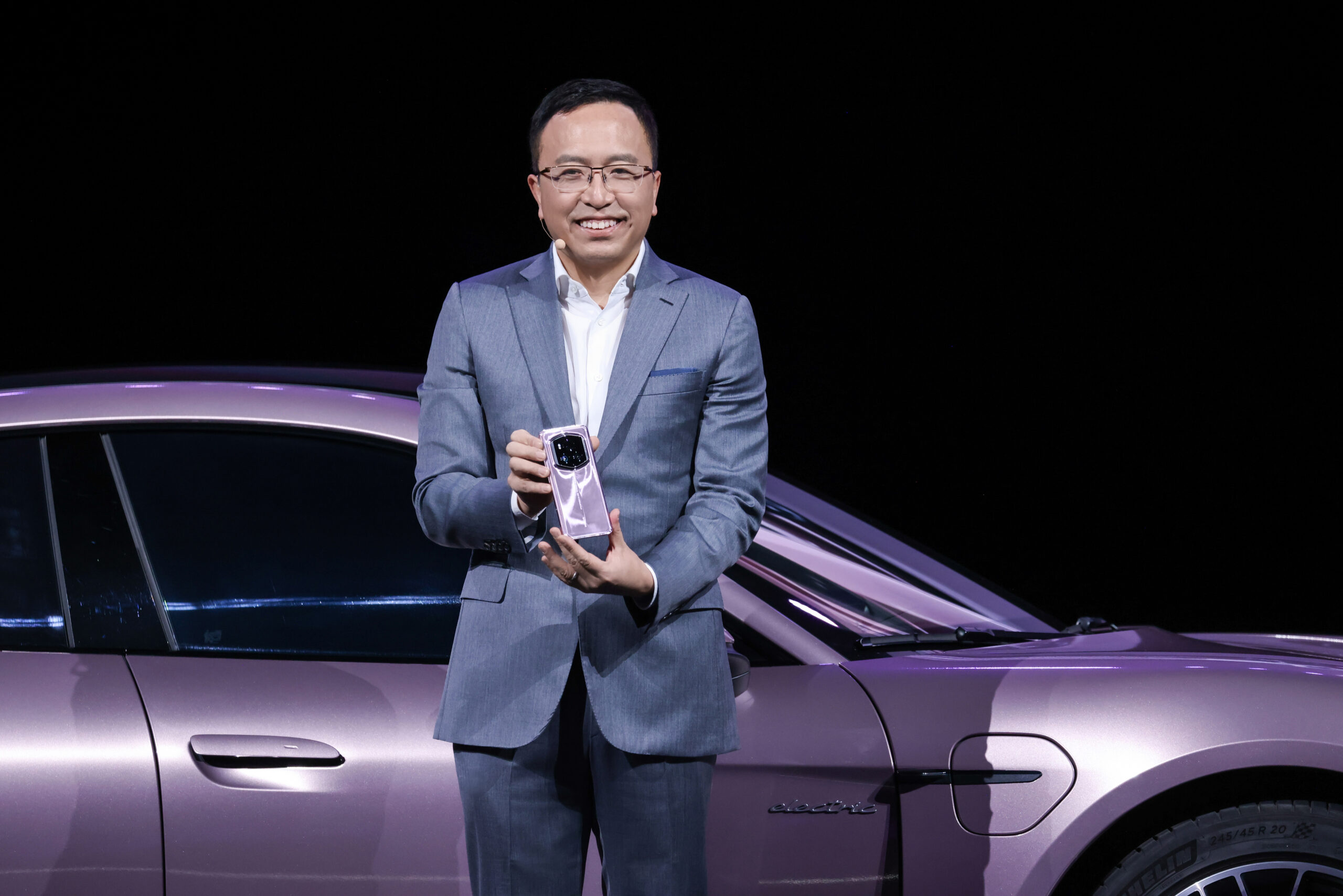 Honor anuncia el lanzamiento del nuevo Porsche Design Honor Magic6 RSR ...