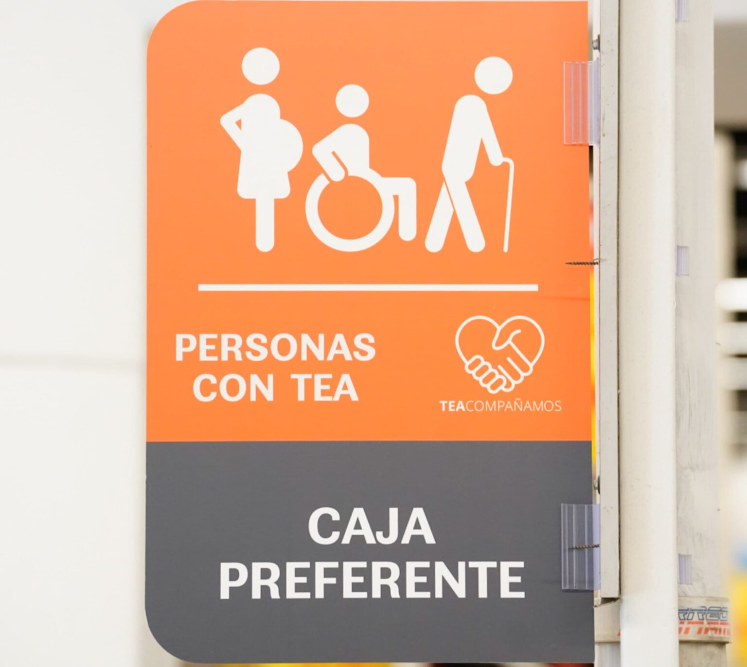 Supermercado Mayorista 10 habilita horario especial para personas con ...