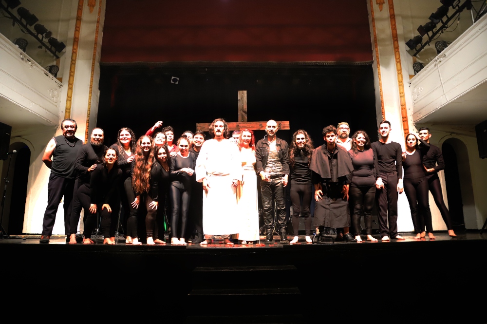 “Jesucristo Super Rockstar” trae novedosa puesta en escena al Teatro ...