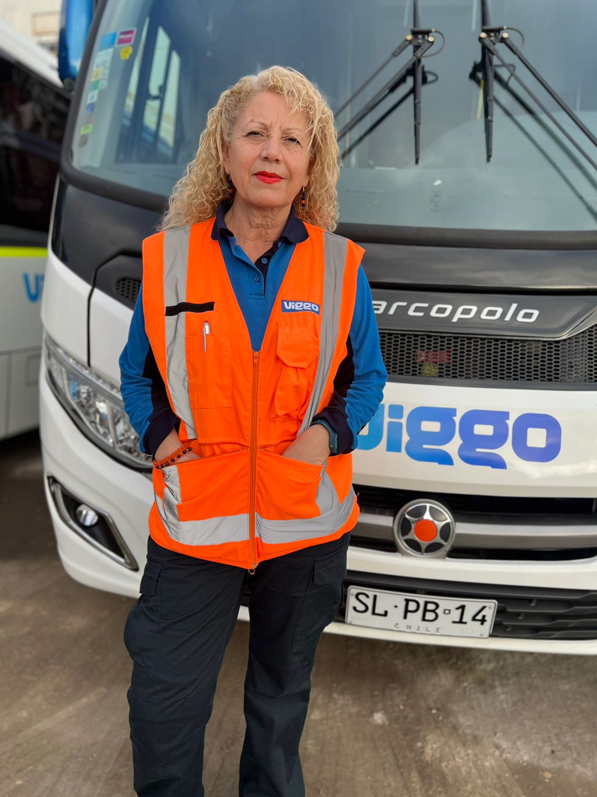 Ofrecen 60 vacantes para conductoras y conductores de buses en ...
