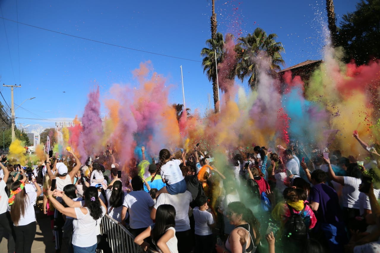 Municipio de San Esteban realizó la fiesta de colores más grande de ...