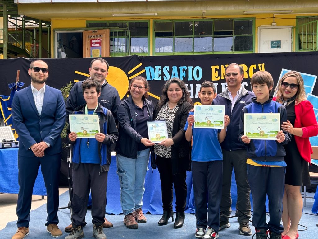 Tras un ahorro de un 38% en el gasto energético, Escuela Teniente Serrano recibió 2do lugar en ...