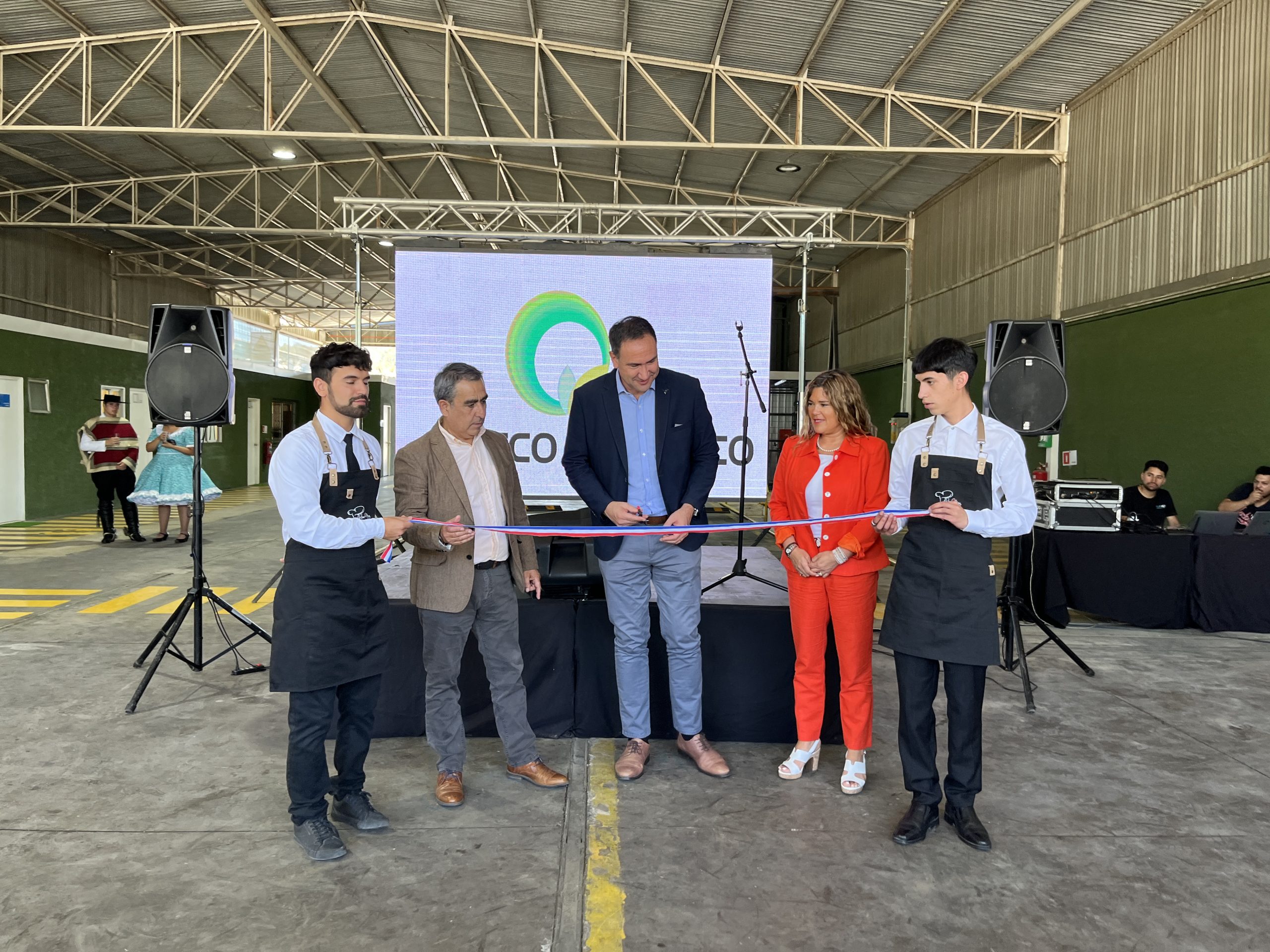 Con visión de futuro: Starco Demarco inaugura base en la V Región ...
