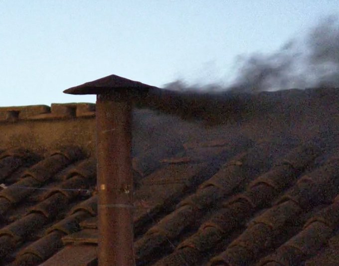 Humo negro en el Vaticano: Cardenales no logran acuerdo para la ...