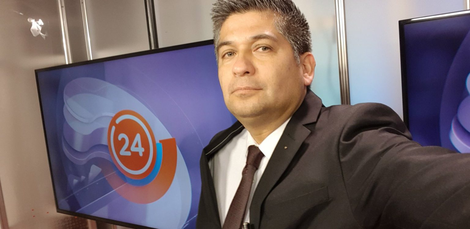 Justicia acoge demanda contra TVN por despido injustificado de ex editor y conductor de noticias ...