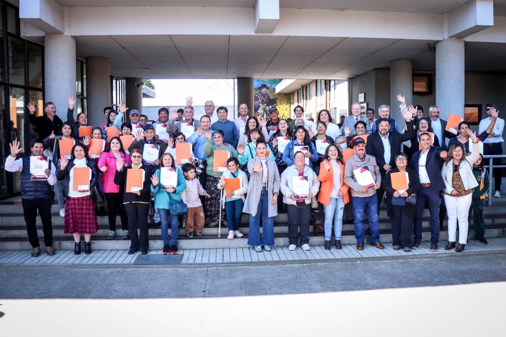 Familias de Fuerza Campesina y Rayen Mapu ya cuentan con su casa propia – G5noticias