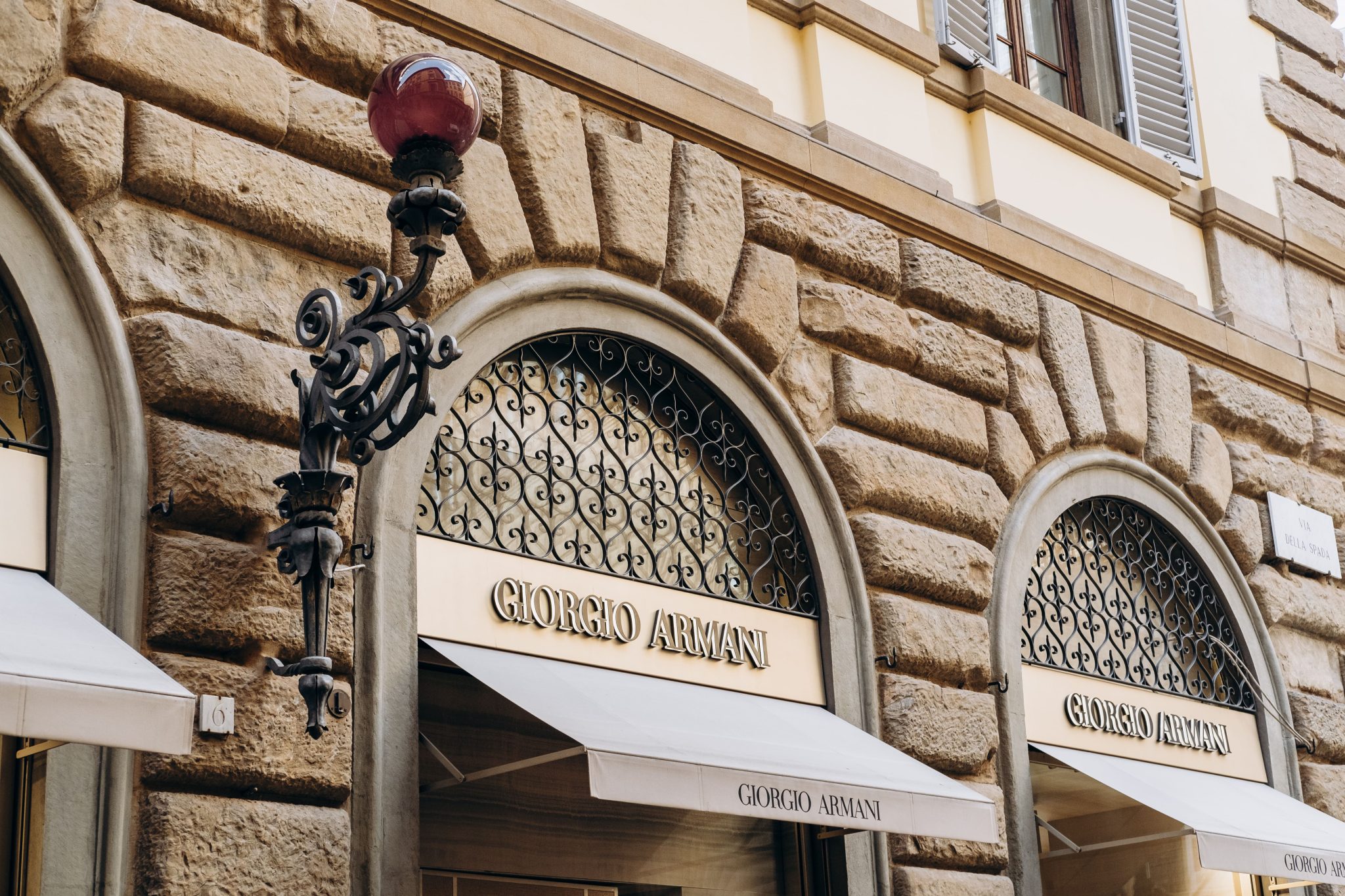 El adiós a Giorgio Armani: el arquitecto de la elegancia atemporal que ...