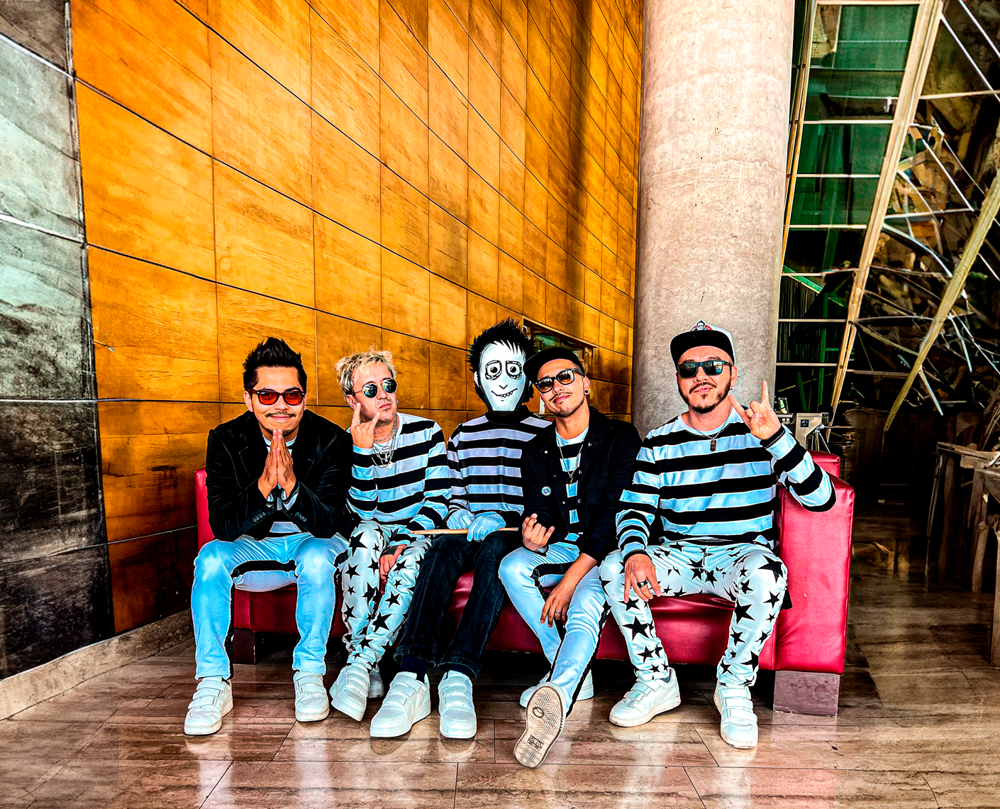 Tronic consolida su repertorio con su nuevo disco Traspaso Generacional ...