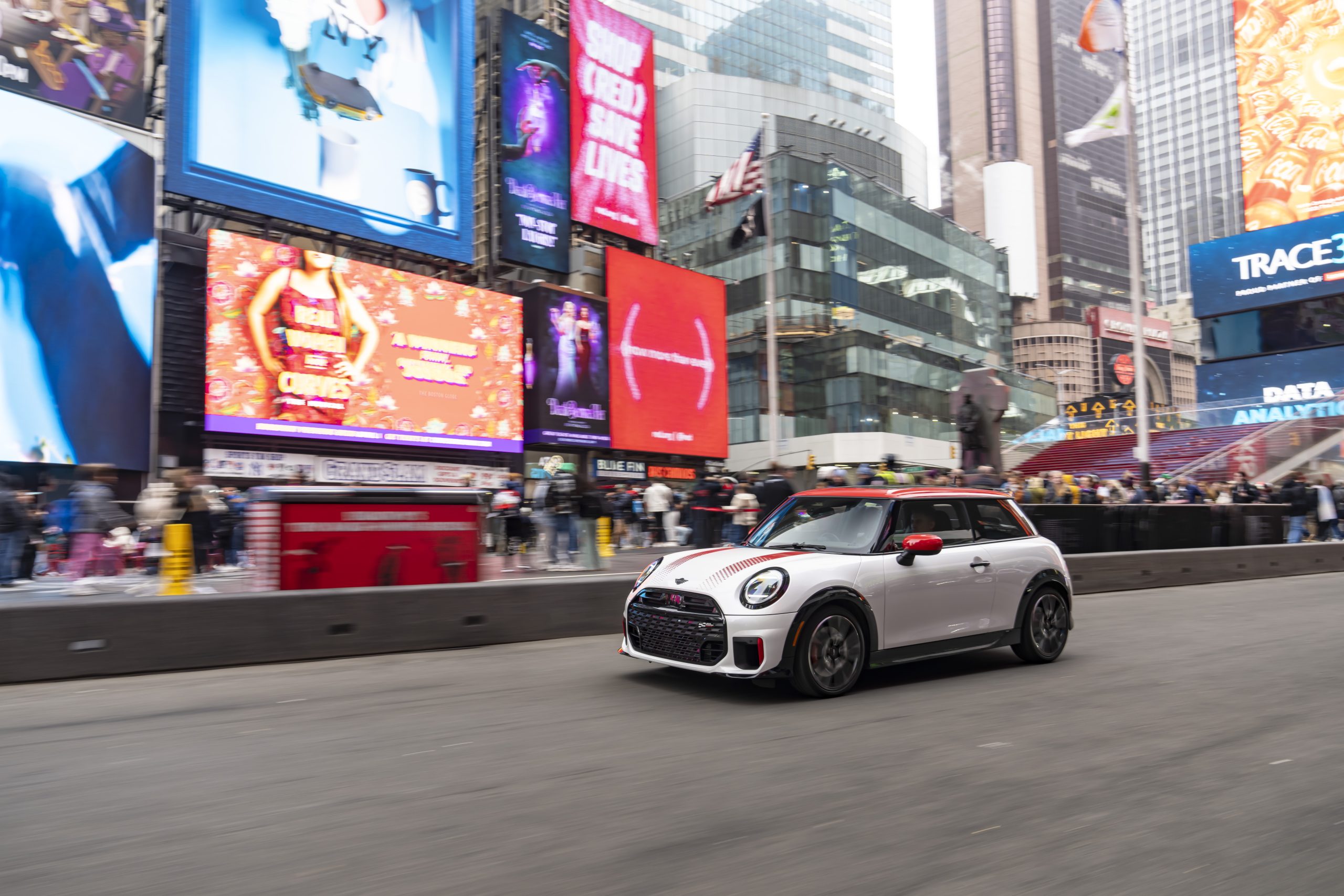 Elige tu propio guión: así se pueden personalizar los modelos de MINI ...