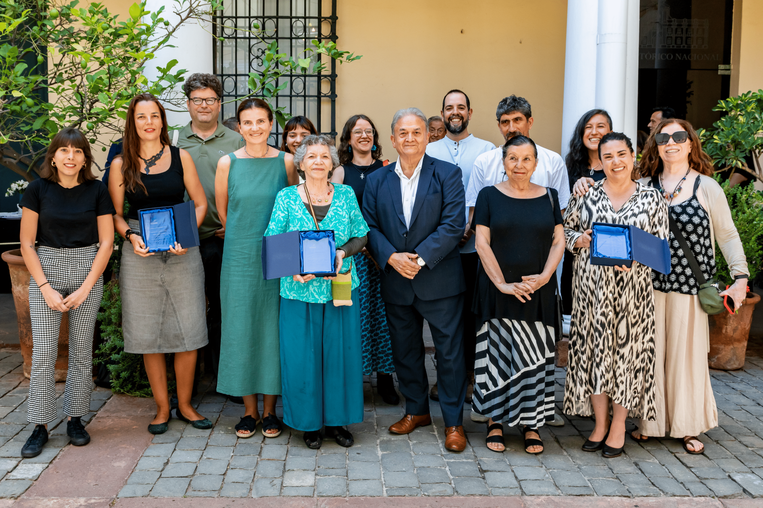 Cámara Chilena del Libro entrega Premio a la Edición 2025 cumpliendo 20 ...