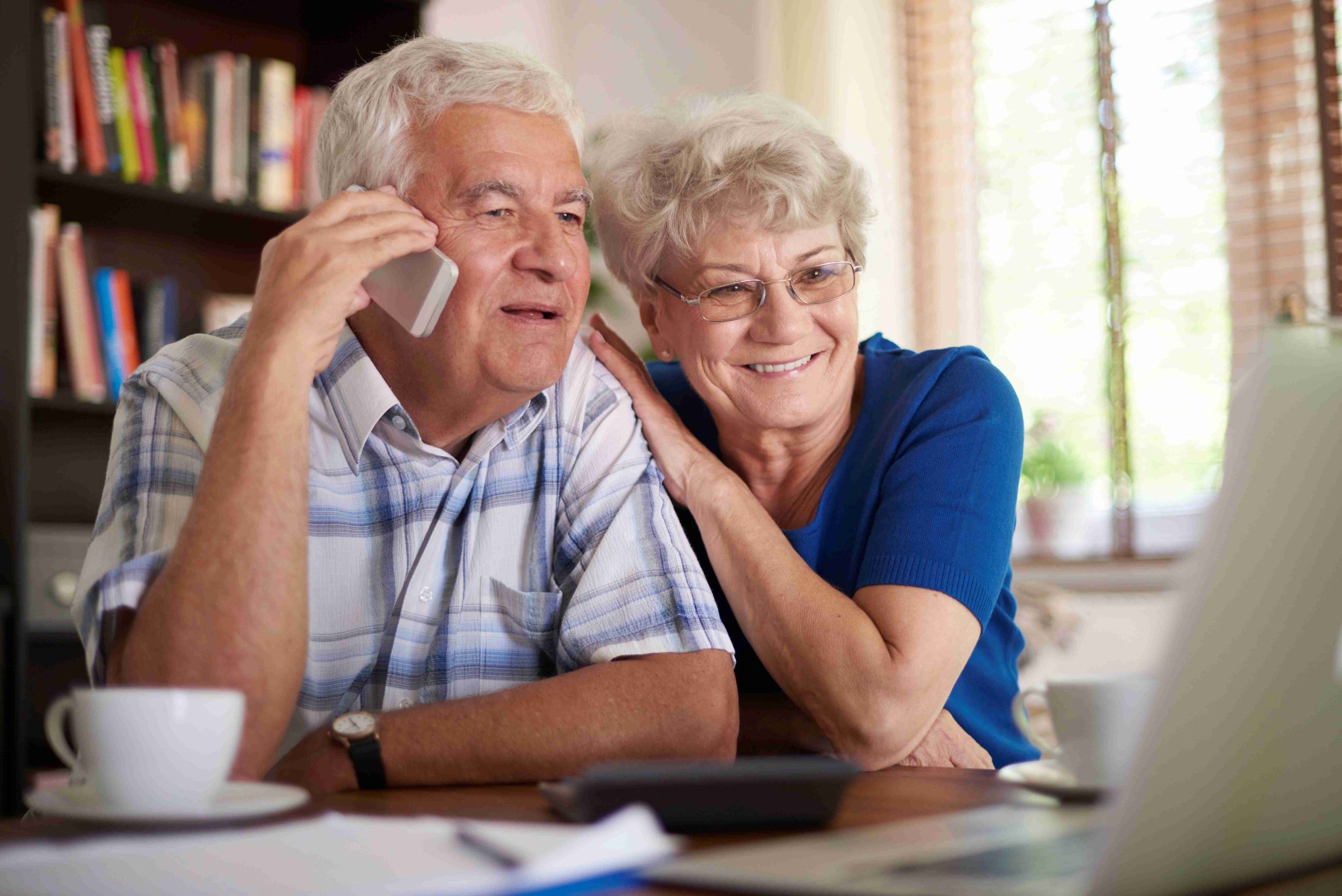 Tercera edad y atención preferente: El desafío pendiente en la era ...