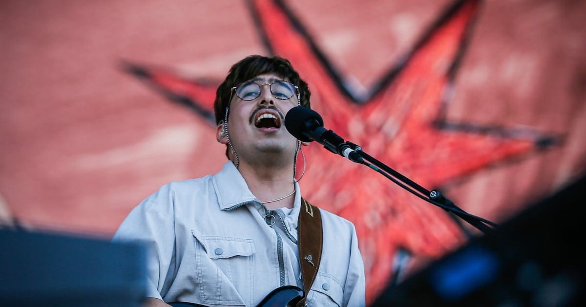 Vocalista de la banda nacional Candelabro se presentará en Valparaíso ...