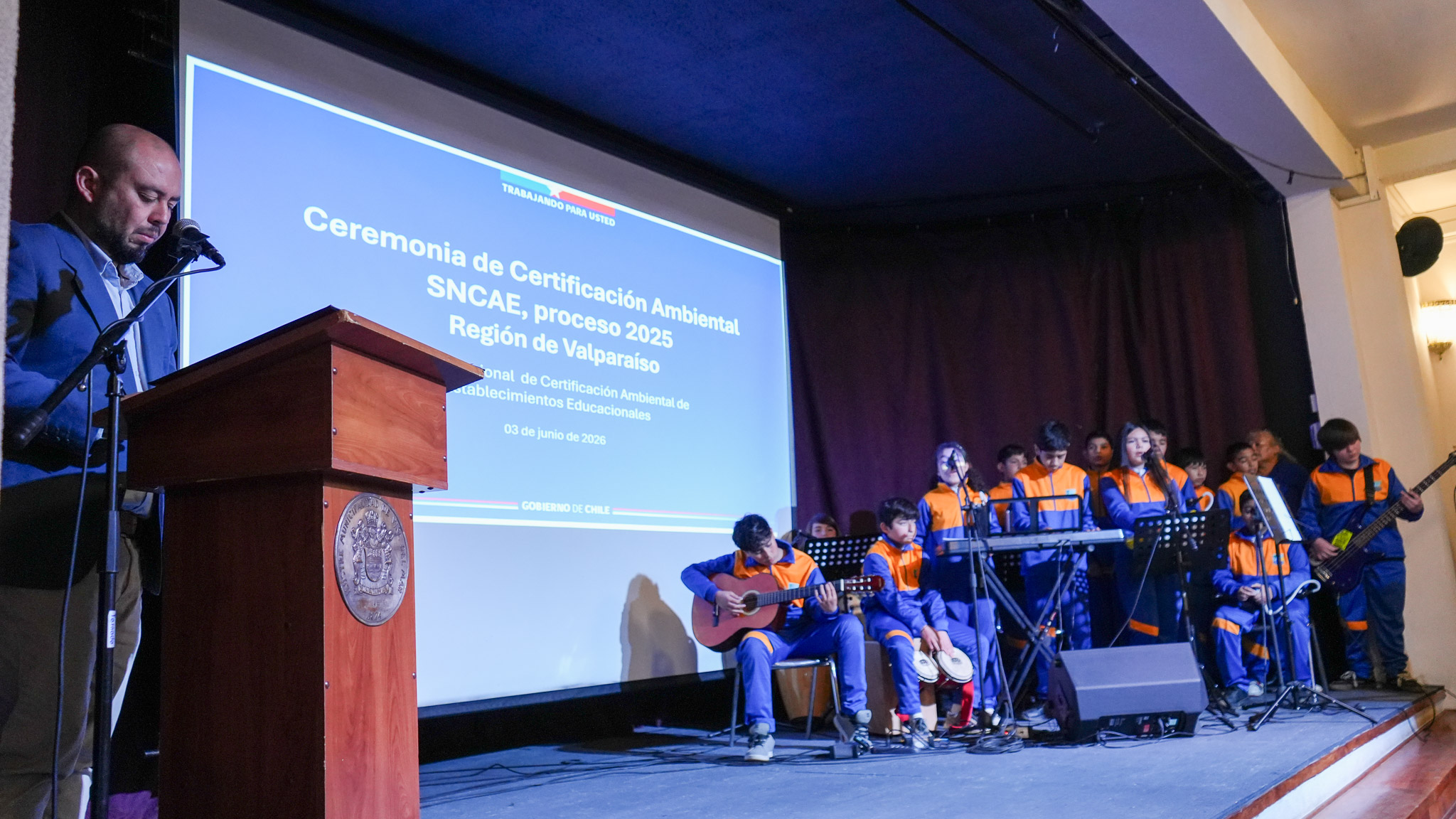 Escuela España revalida nivel de excelencia y mantiene su sello ...